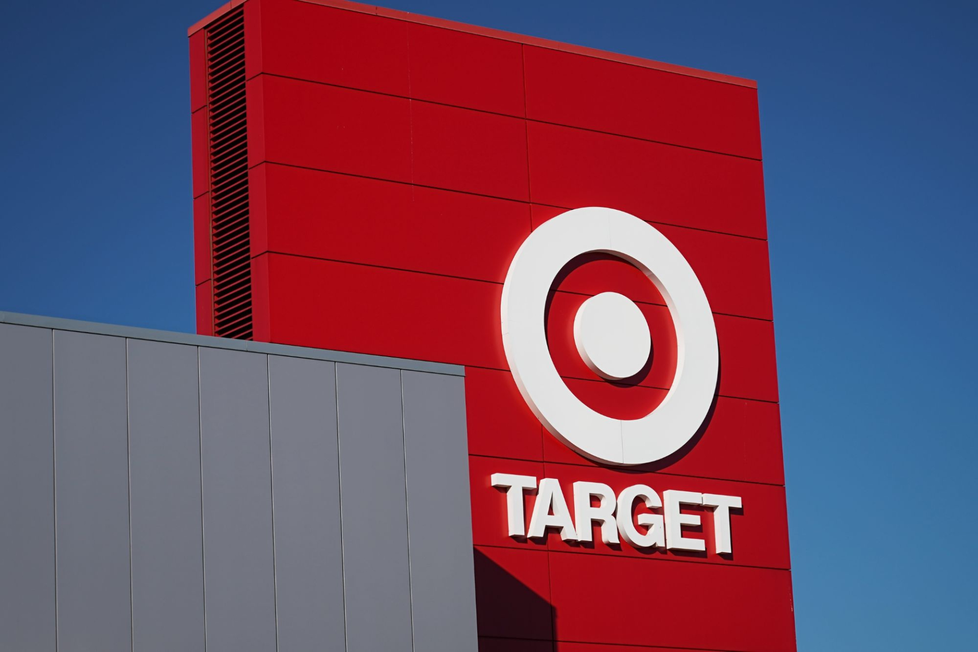 穿不到的牛仔褲先別丟！Target 牛仔系列回收計畫開跑，回收還能打 8 折！ - 洛杉磯週報 - 亞洲版